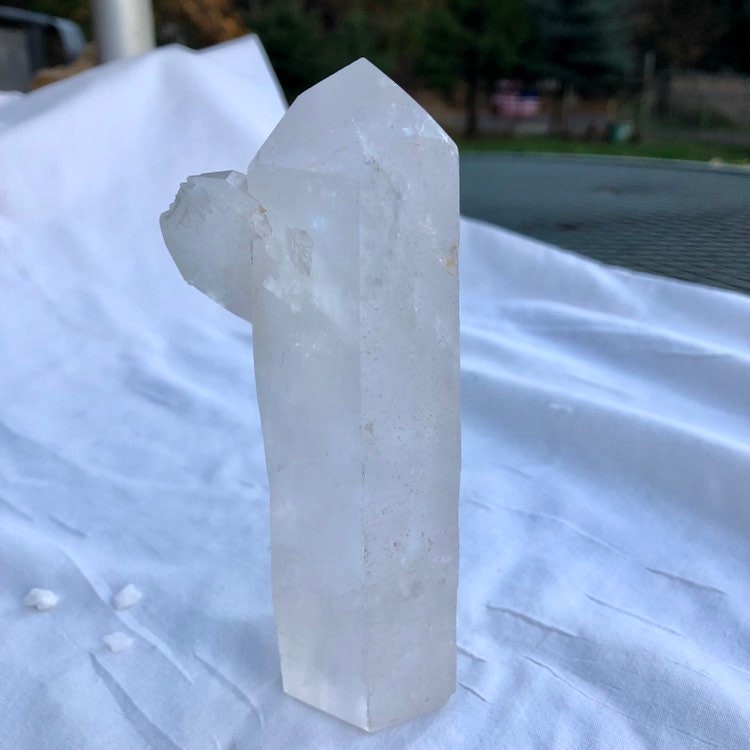 Large Quartz Crystal Point with Self Healed Twin Crystal