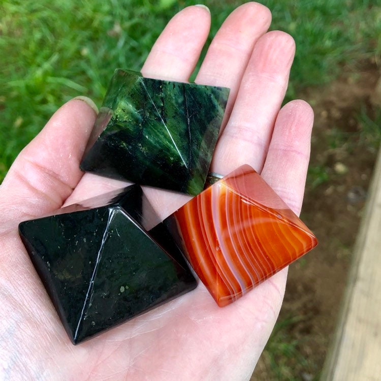 3 stone pyramids Jade Shungite and Carnelian Agate