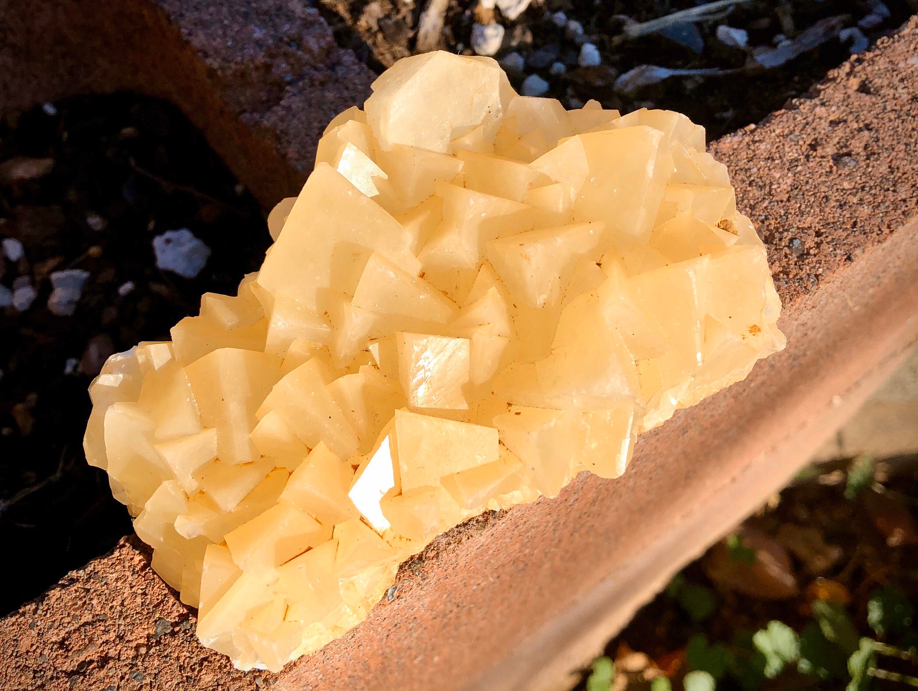 316g Yellow cubic and pyramid shaped Calcite crystal cluster mineral ...