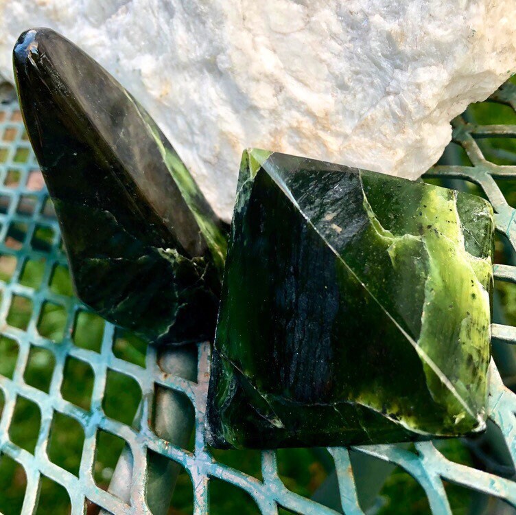 2 pc Jade specimens Jade Pyramid and Jade Freeform Canada Jade nice ...