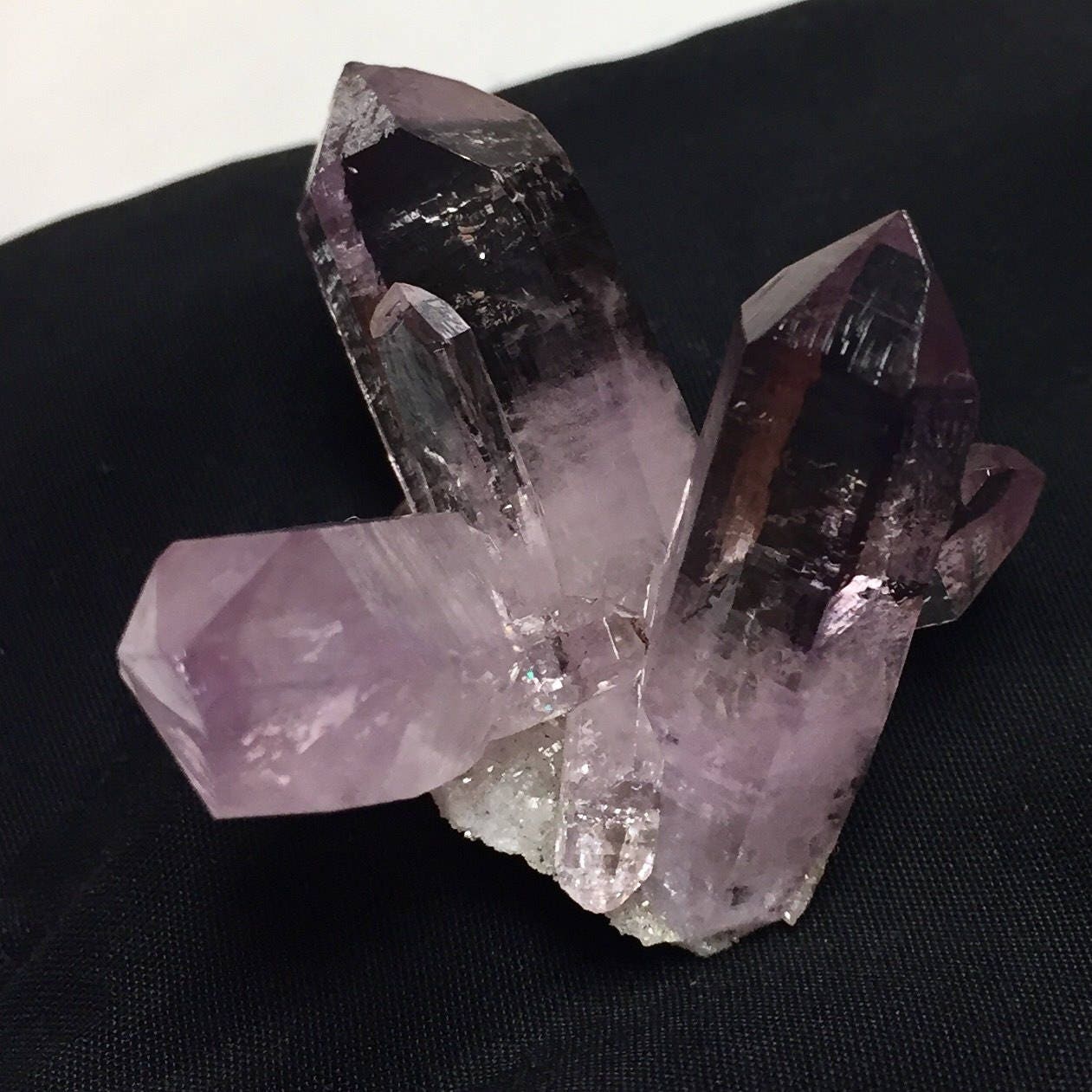 Vera Cruz Amethyst cluster, Amethyst Crystal specimen, Purple crystal
