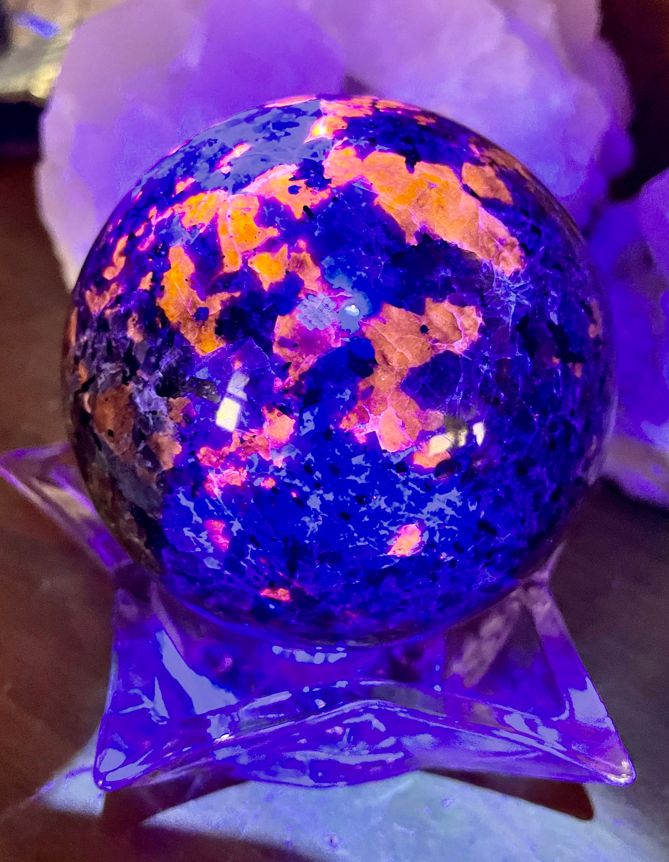 84mm UV Yooperlite aka Firestone Sphere Orb Ball Mineral Display Specimen