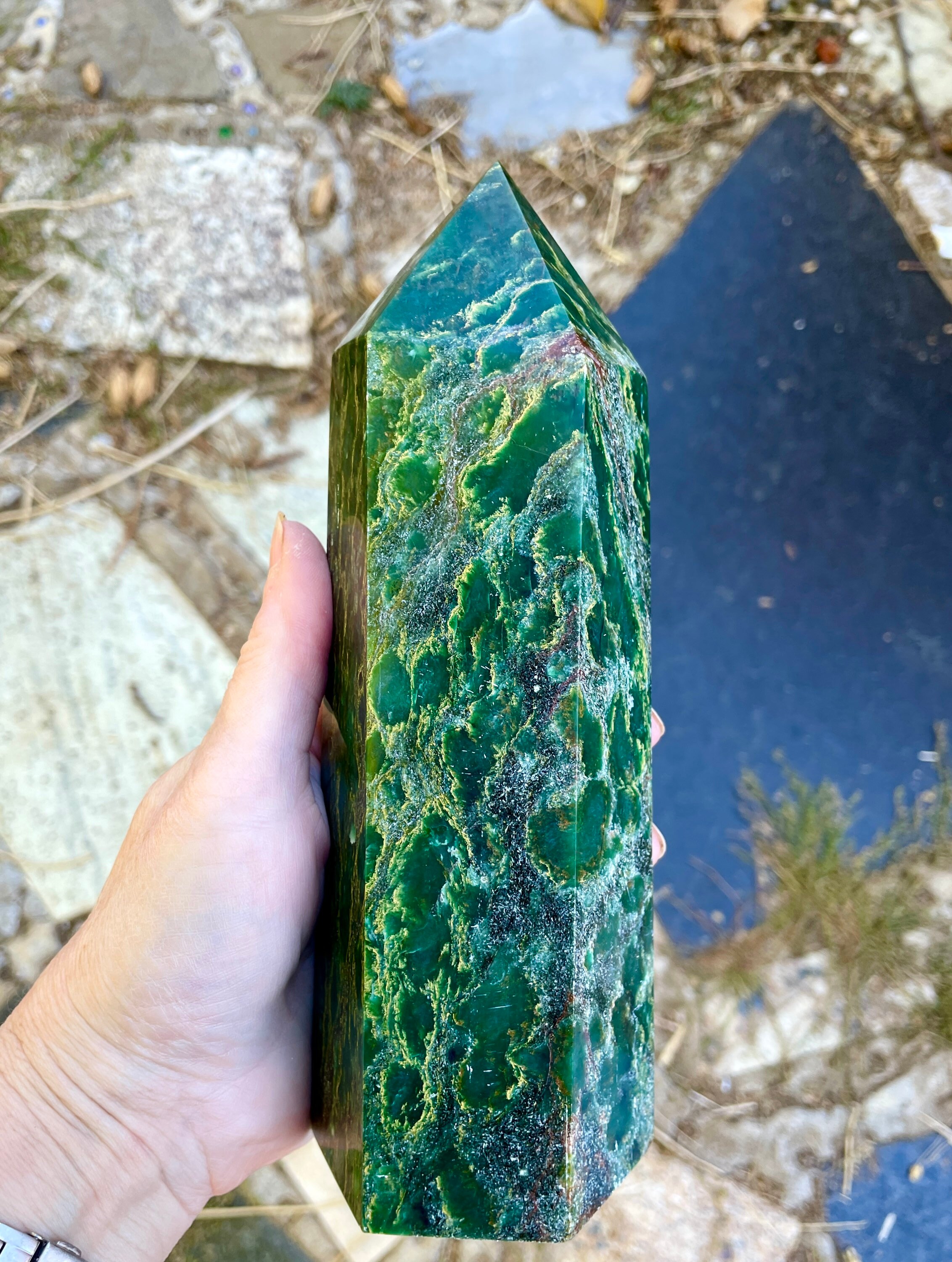 3.25 lb Emerald Obelisk Pillar Tower Point Wand Column Generator