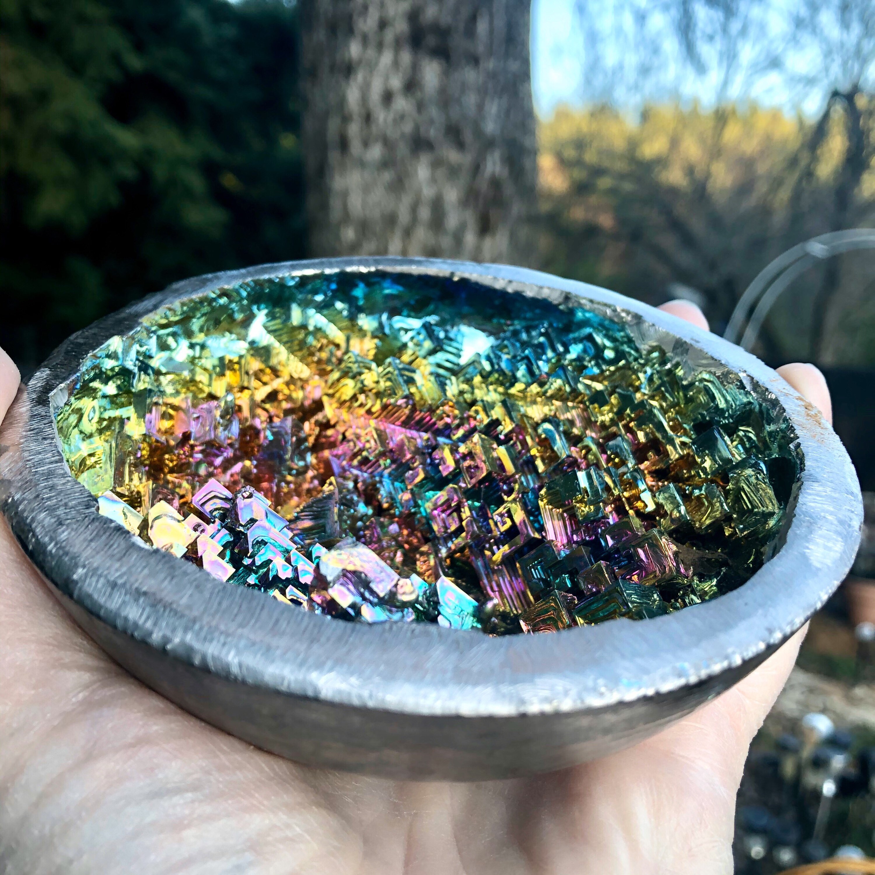 922g Big Rainbow Bismuth Bowl Crystal Cluster Display Specimen