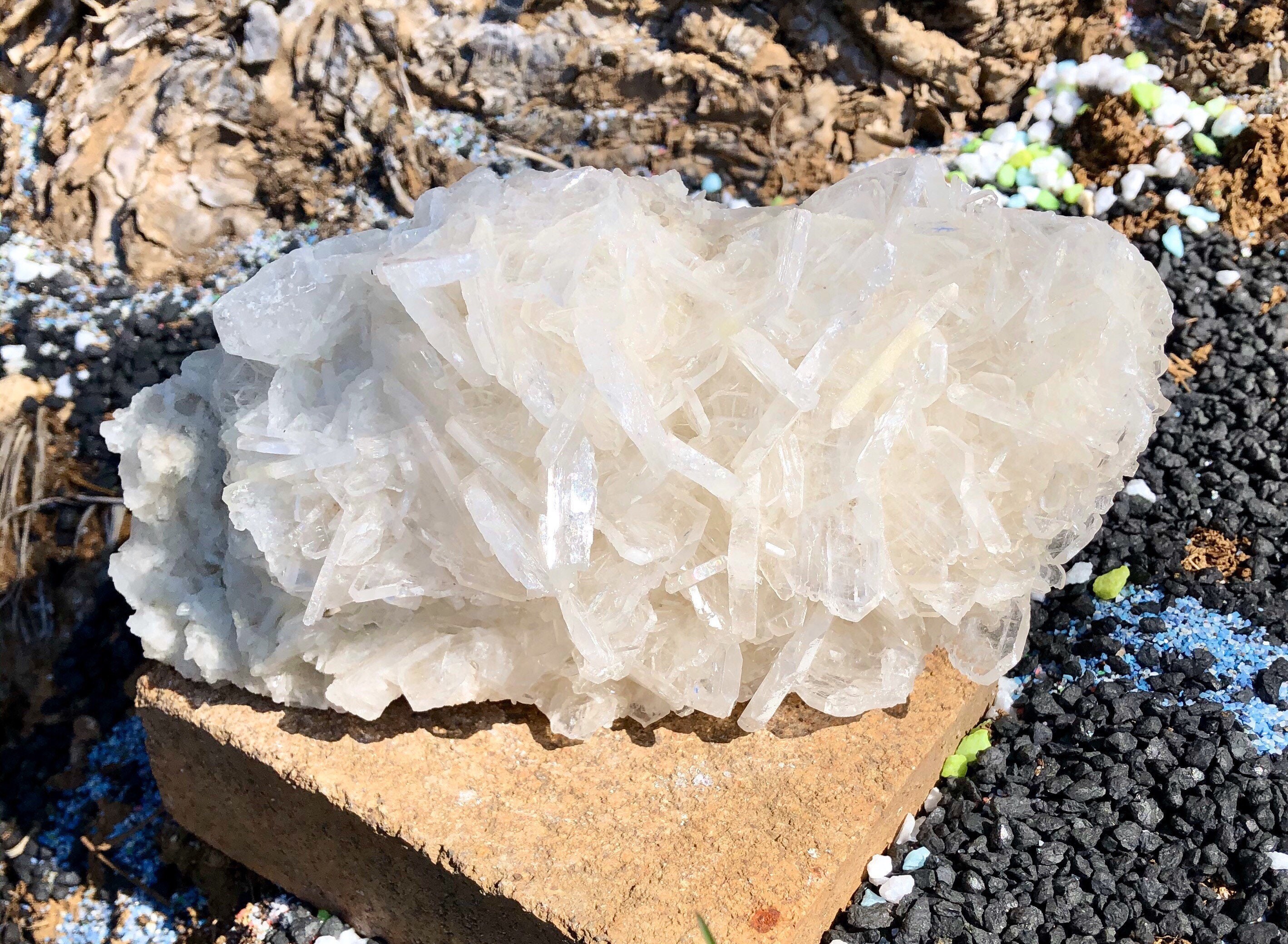 902g White Barite And Clear Quartz Crystal Cluster Mineral Display Specimen