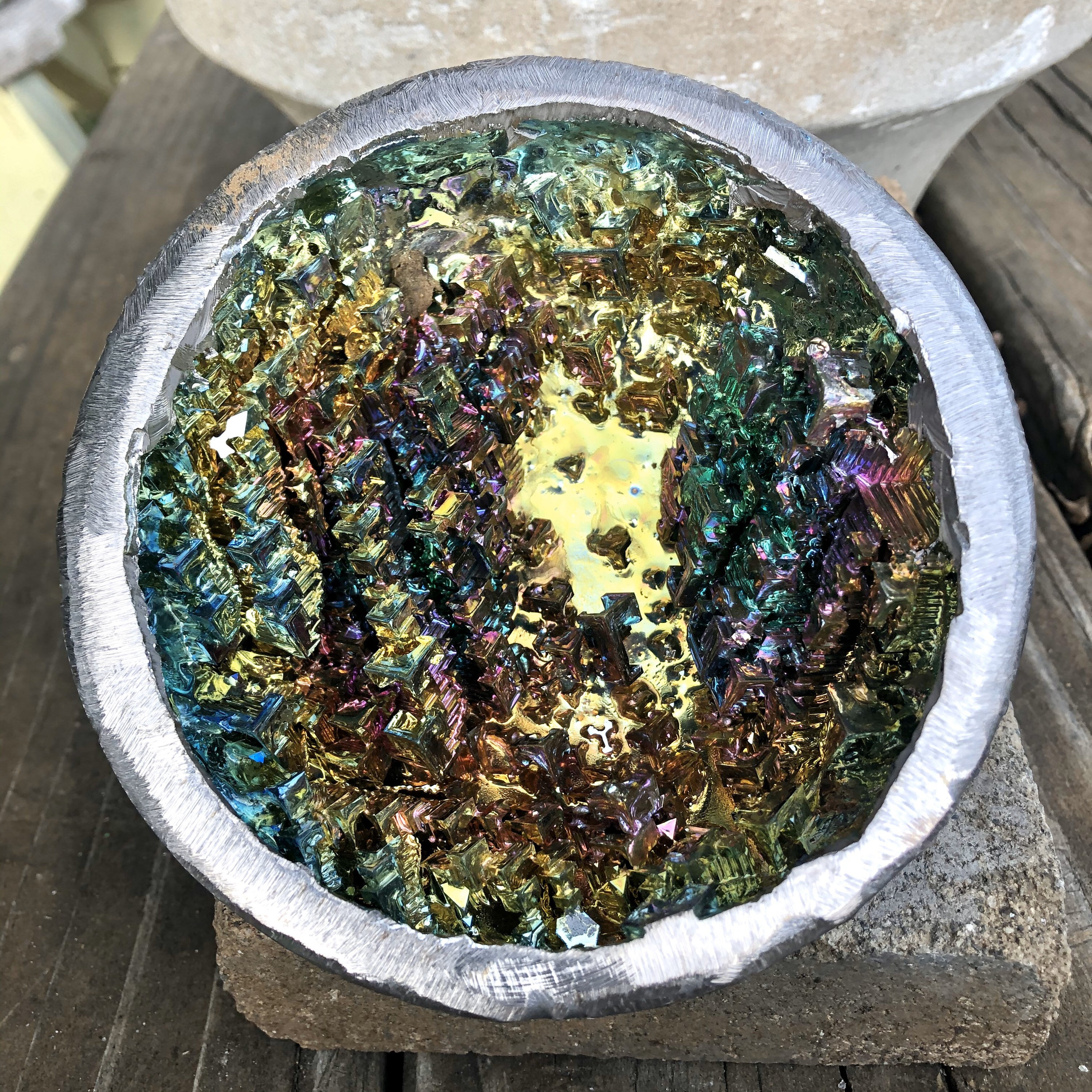 922g Big Rainbow Bismuth Bowl Crystal Cluster Display Specimen