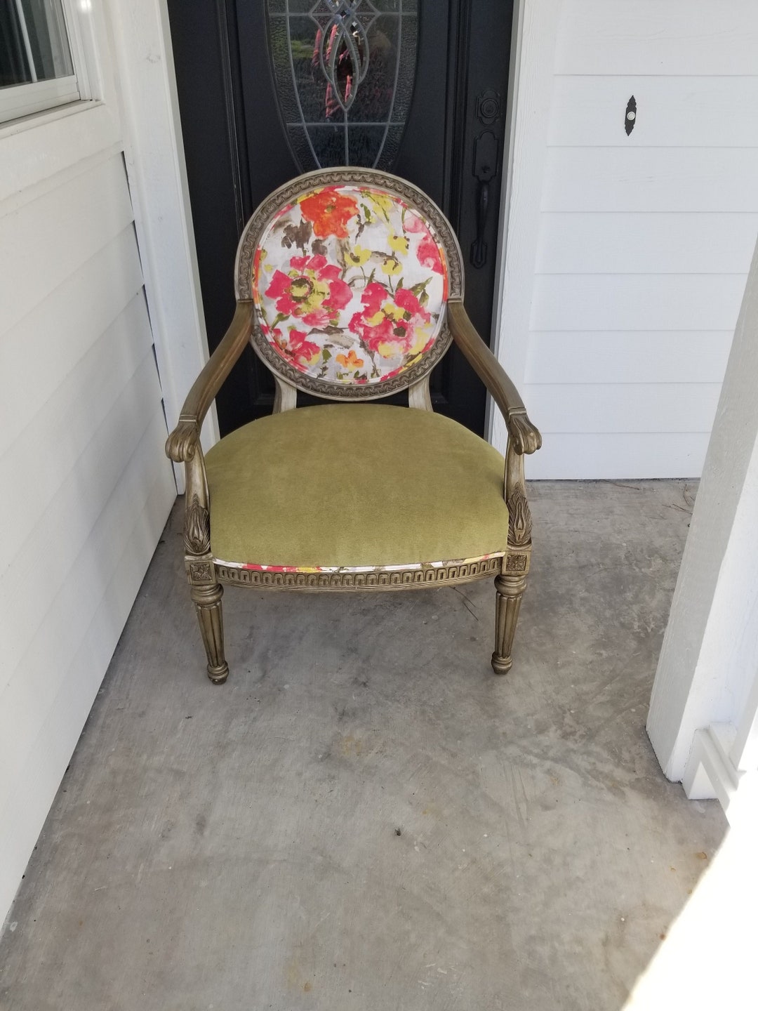 Large Comfortable Chair With Red and Orange Flowers & Beautiful Greens ...
