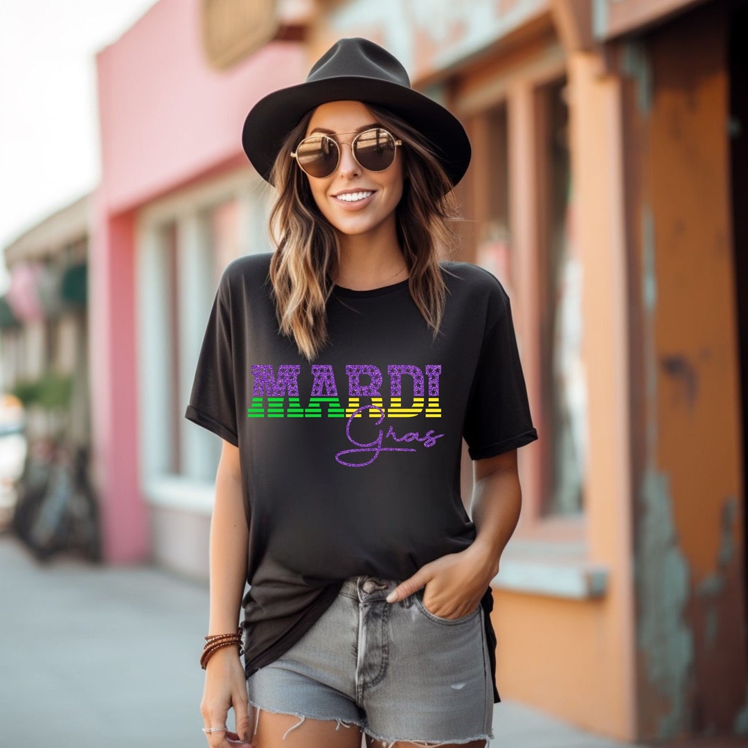 Black Mardi Gras Tshirt, Mardi Gras T-shirt for Women, Comfortable and ...
