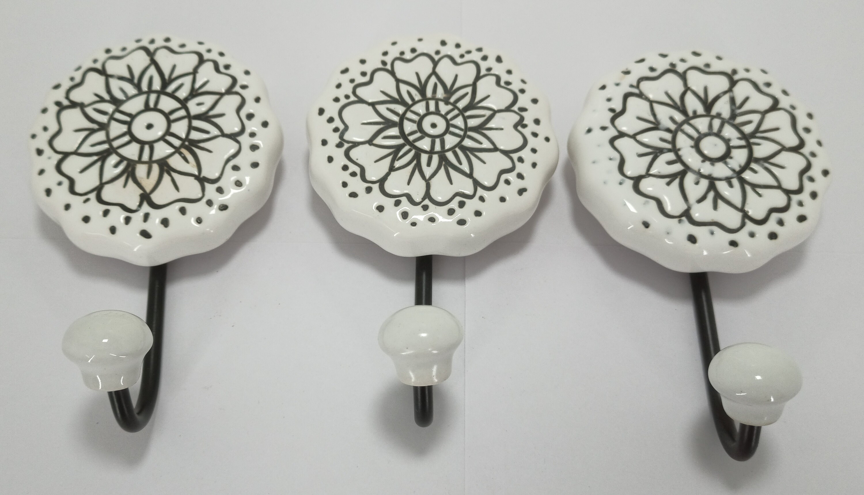 Handpainted Ceramic Wall Hooks, Floral Design, Set of 4 - Etsy