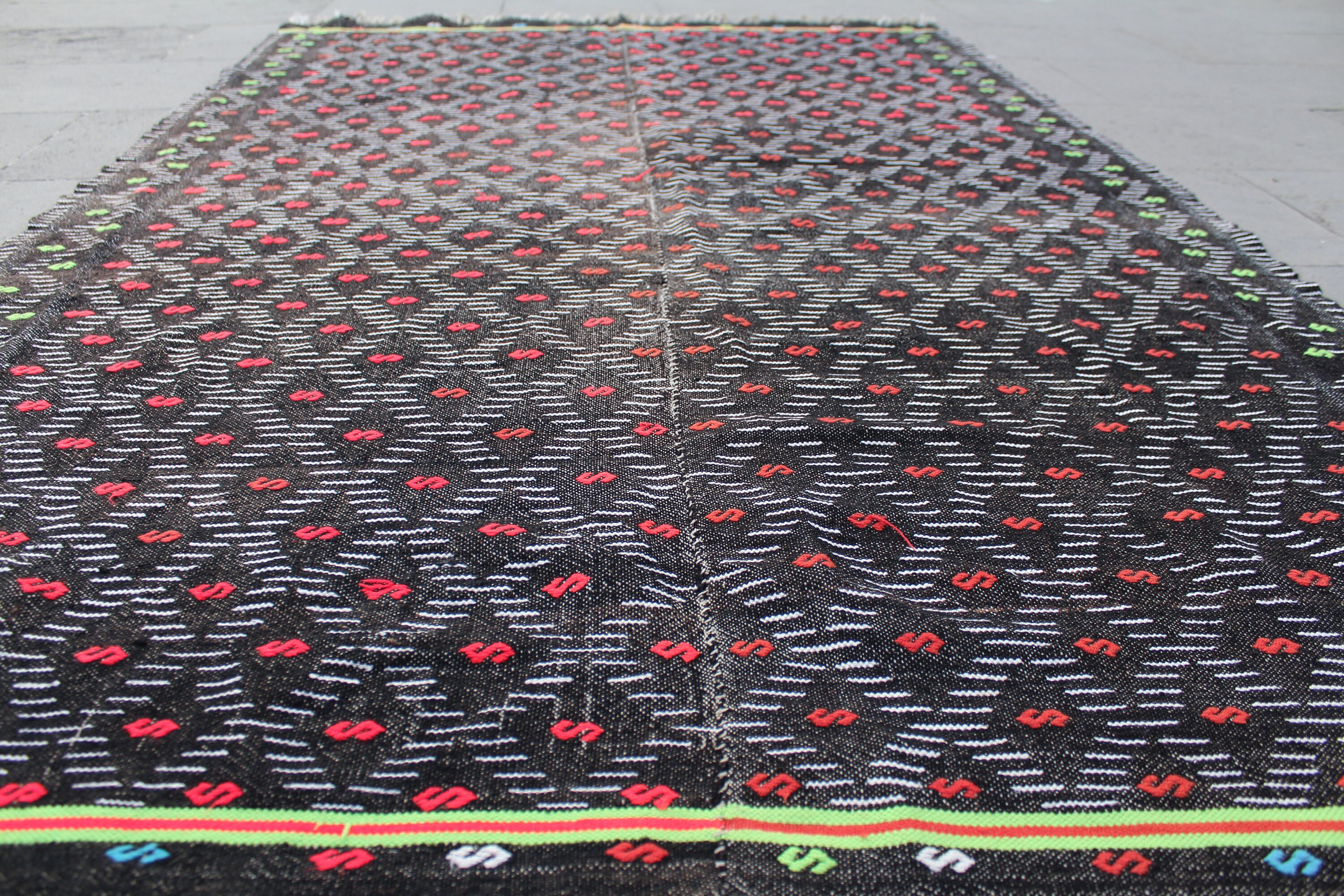 Turkish Kilim Rug Vintage Black Kilim Rug Home Decor Rug - Etsy