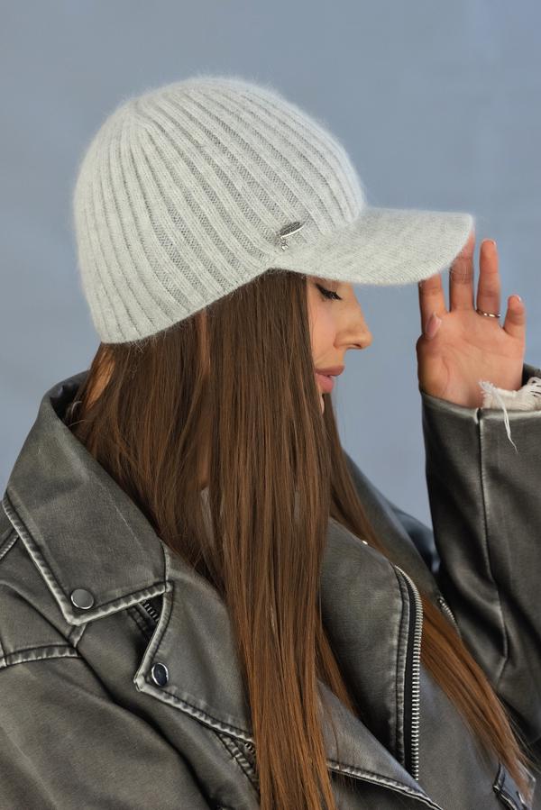 Cozy and Stylish: Women's Warm Knitted Baseball Cap for Fall and Winter ...