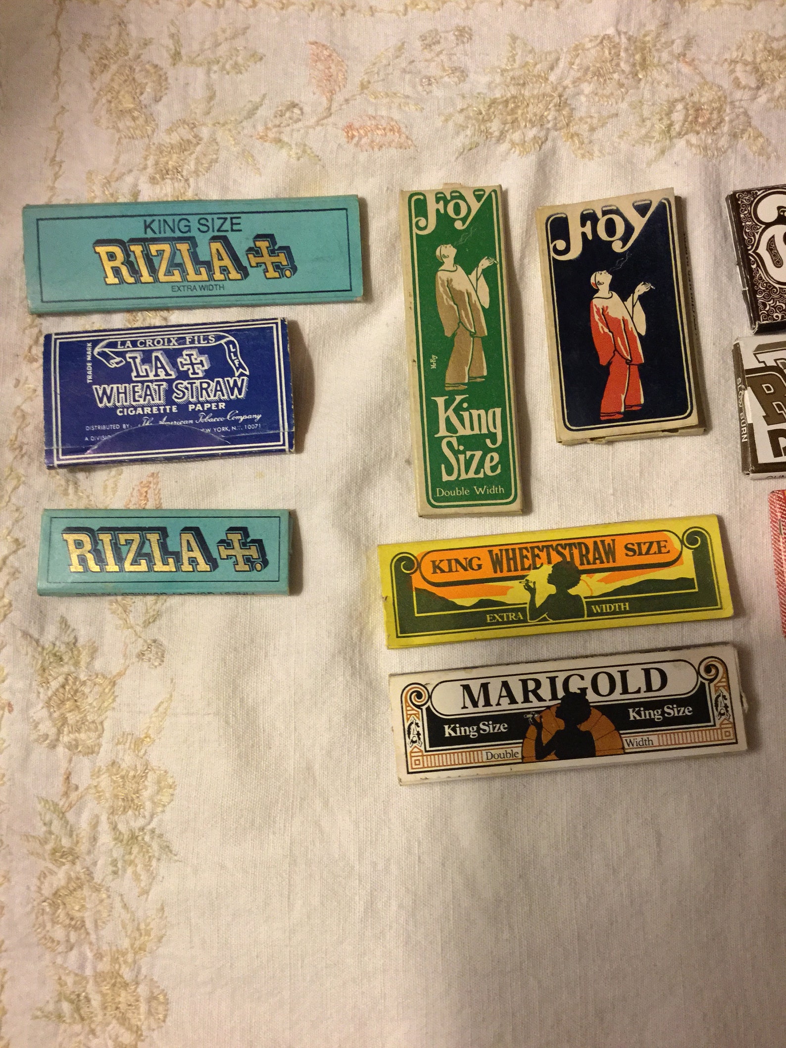 Lot of 10 Vintage Rolling Papers Foy Brings Joy Marigold - Etsy