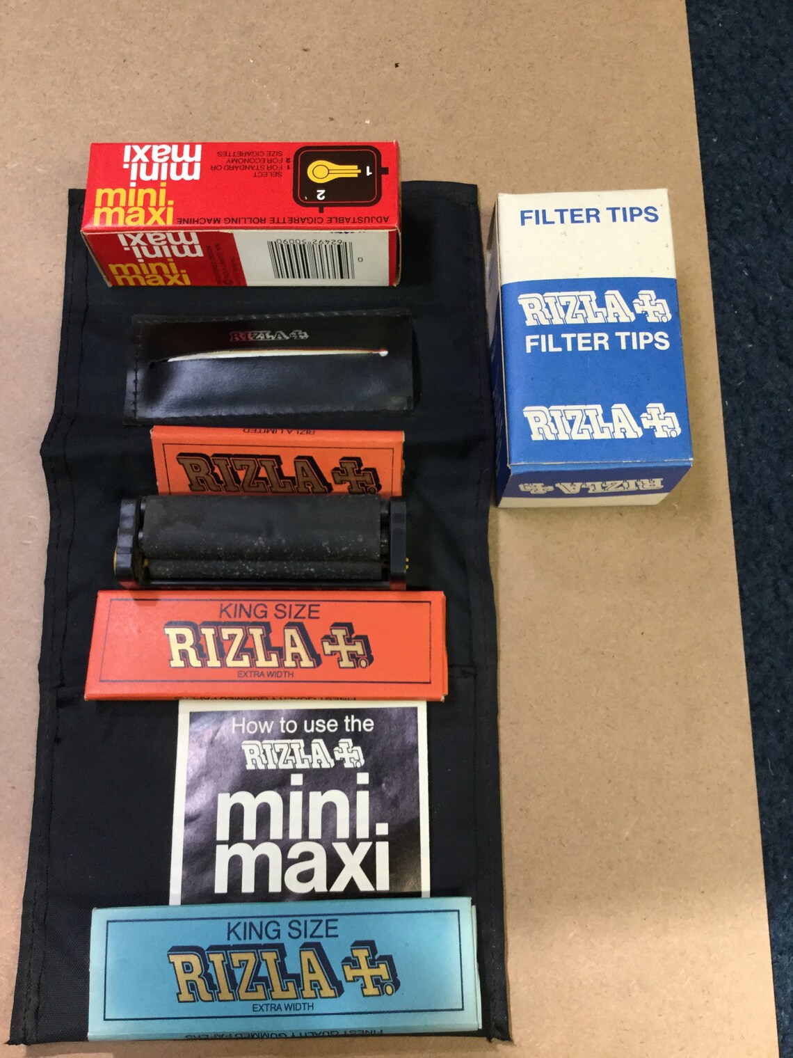 Vintage/new Mini-maxi Rizla 2 Rolling Machine 4 Papers, Case, Filters ...