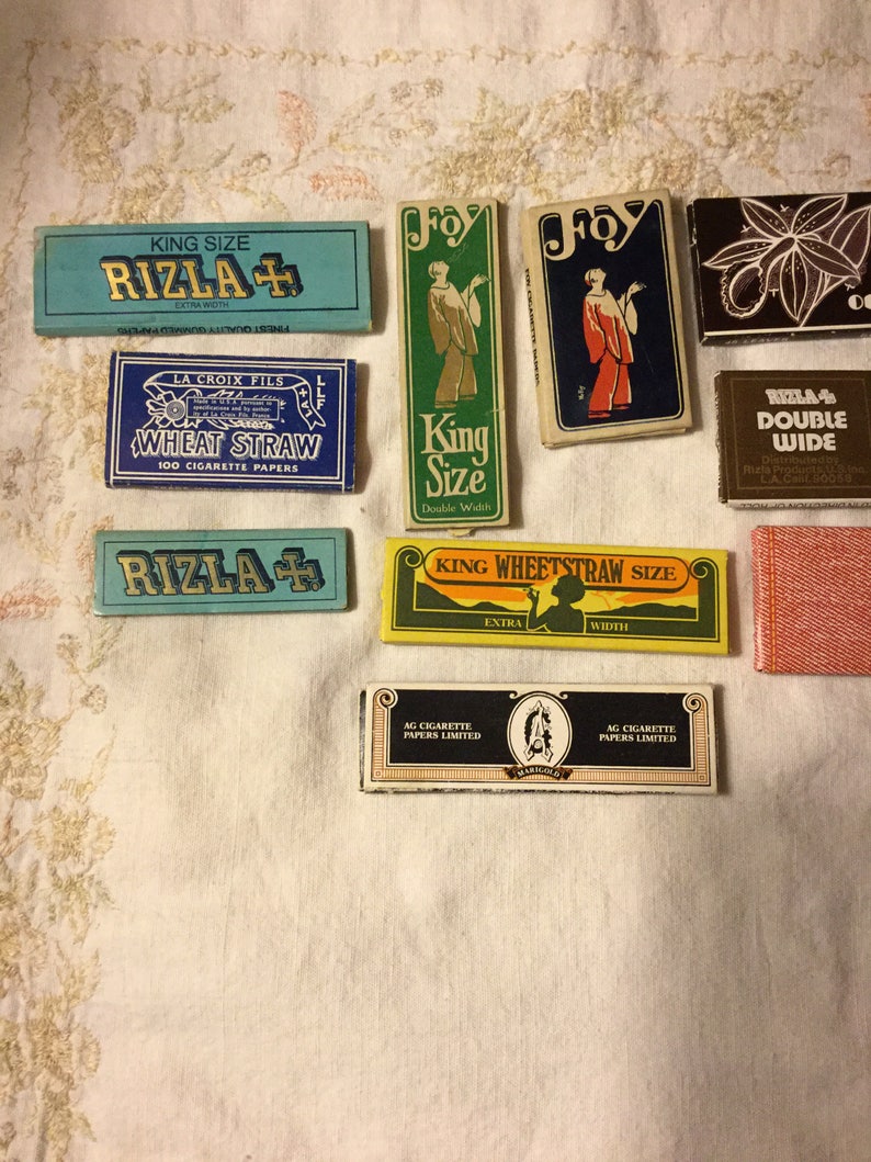 Lot of 10 Vintage Rolling Papers Foy Brings Joy, Marigold, Alfa, Rizla ...