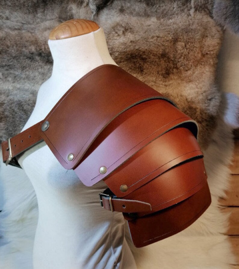Single Pauldron Leather Shoulder Armor Medieval Roman - Etsy