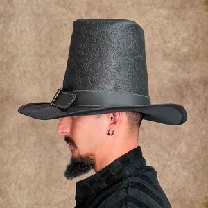 Pilgrim, Witch Hunter Embossed Leather Deluxe Hat 17-18th Century With ...