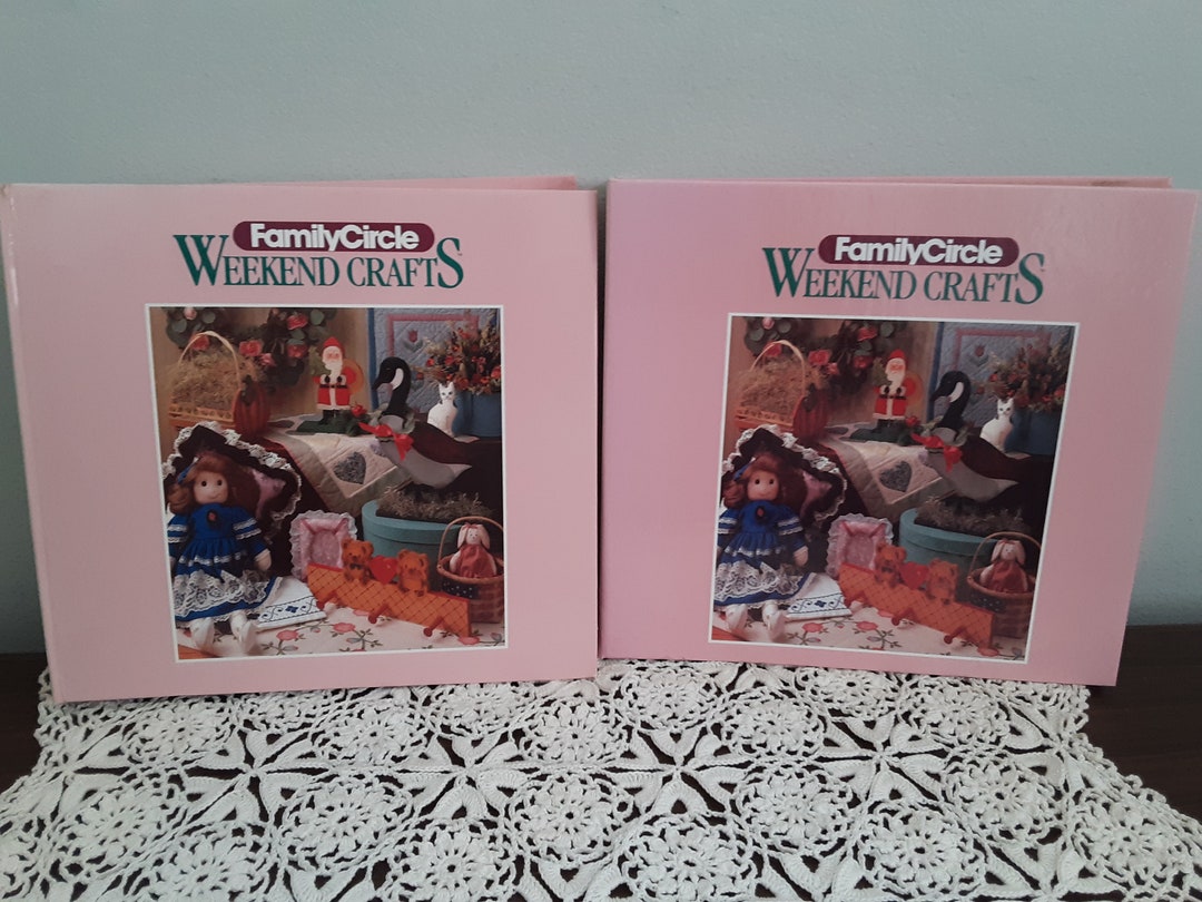 2 Vintage 1991 Family Circle Weekend Crafts Binders Crafts & Patterns ...