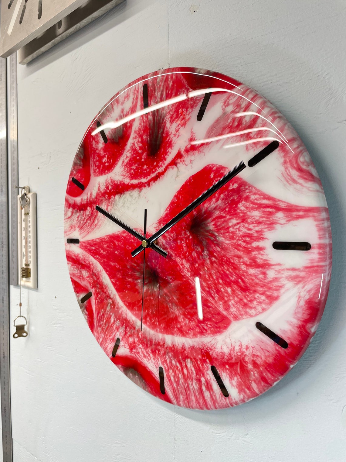 33cm Red & White Resin Wall Clock Unusual Wall Clock Modern | Etsy UK