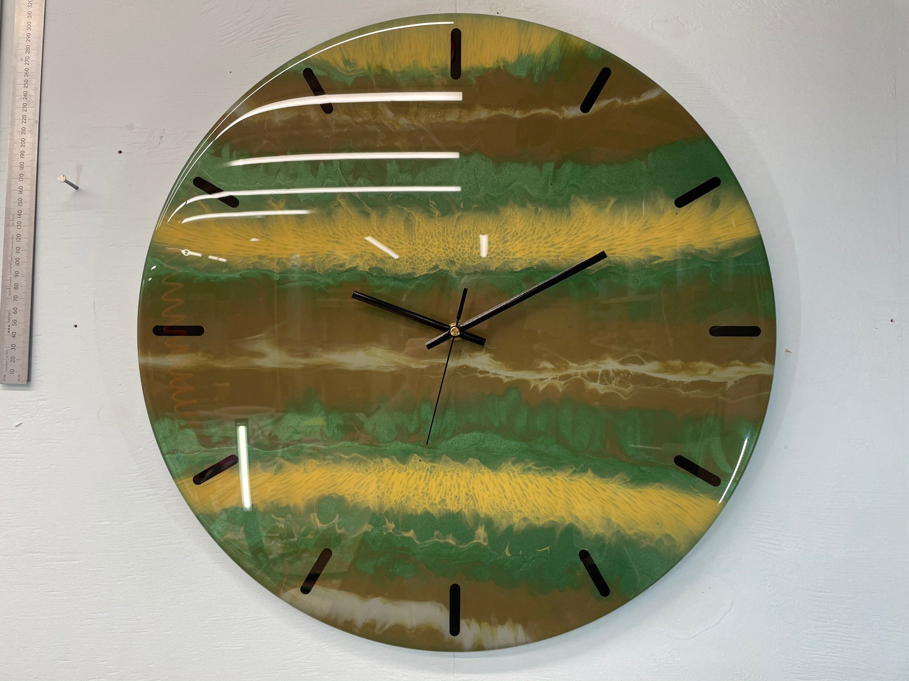 50cm Large Dark Green and Brown Modern Resin Wall Clock, Unusual Wall ...