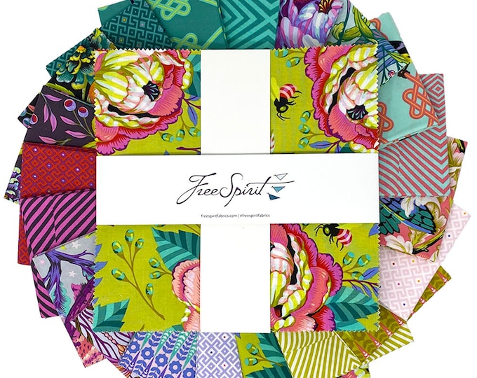 Tula Pink Moon Garden 10" Charm Pack 42 Pieces for Free Spirit Tula ...