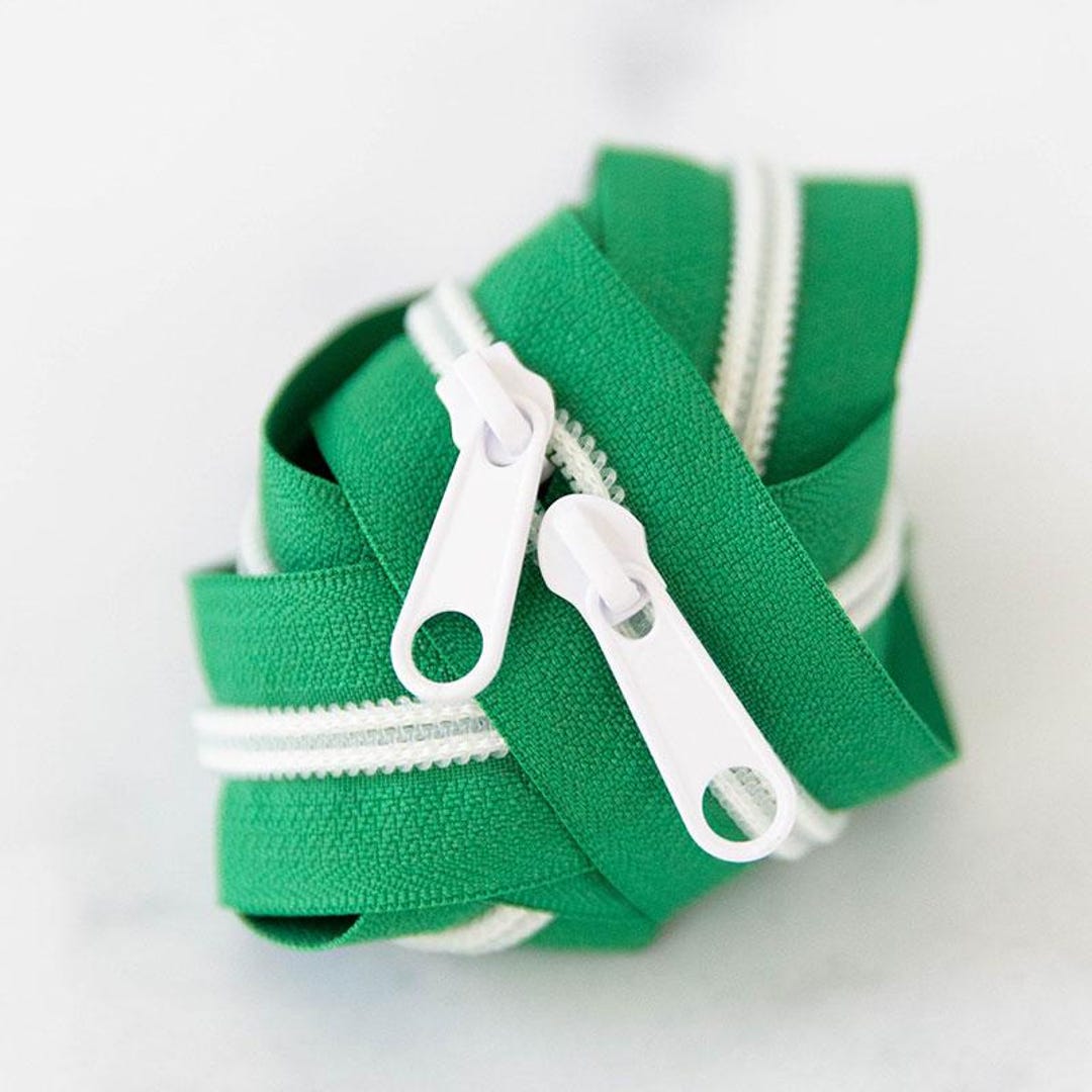 Kelly (green and White) 30" Zipper by Stitch Supply Co SSCZ15 - Etsy