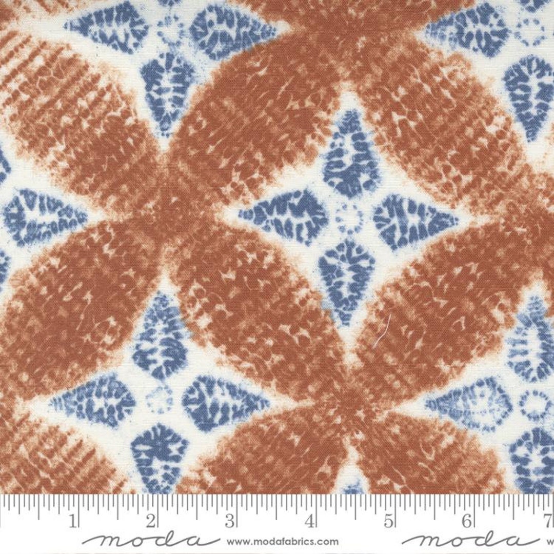 Kawa Medallion Porcelain Rust by Debbie Maddy for Moda Fabrics 48080 22 ...