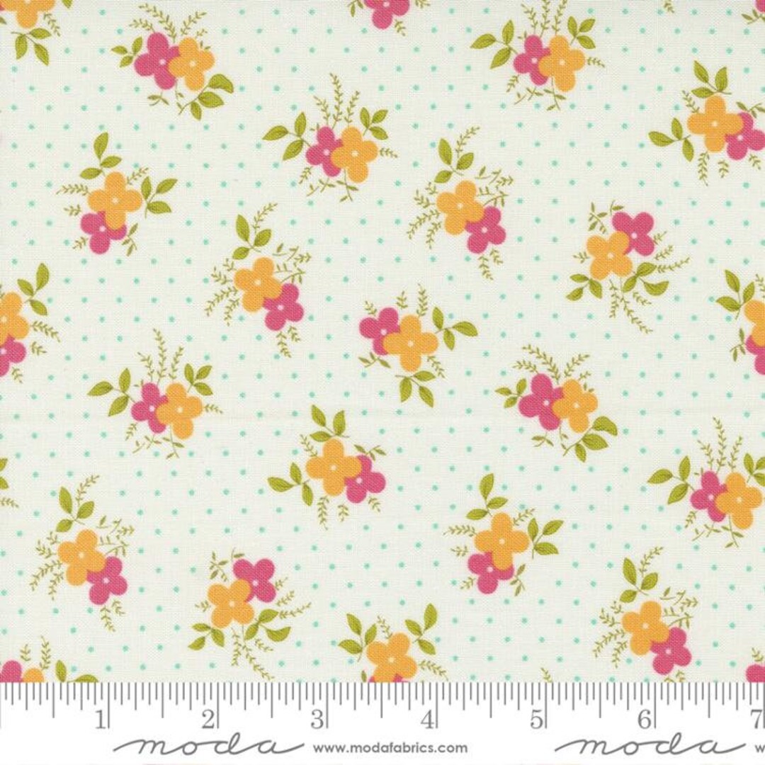 Flower Power Easy Breezy Cloud by Maureen Mccormick for Moda Fabrics ...