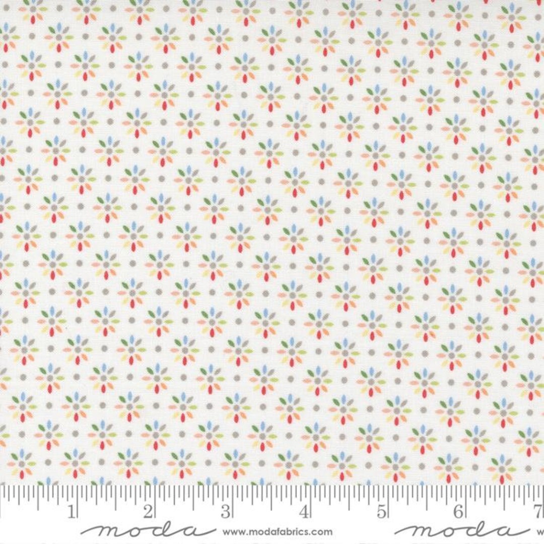 16" End of Bolt Emma Floret Porcelain by Sherri and Chelsi for Moda ...