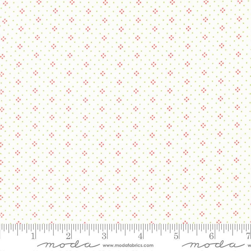 Fig Tree Holly Fabric - Etsy