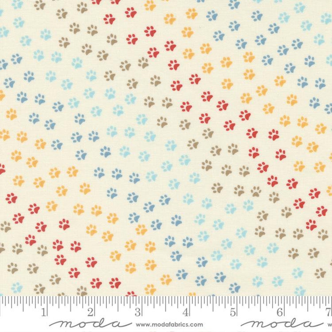 12" End of Bolt Dog Daze Fetch Cream by Stacy Iest Hsu for Moda Fabrics ...