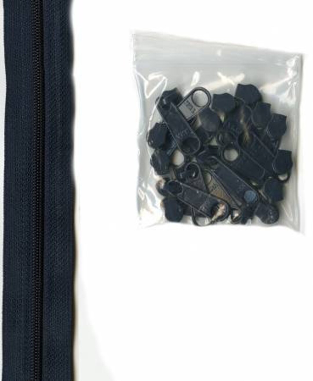 4 Yard Navy Zipper With 16 Pulls by Byannie ZIPYD-235-NAVY Zippers for ...