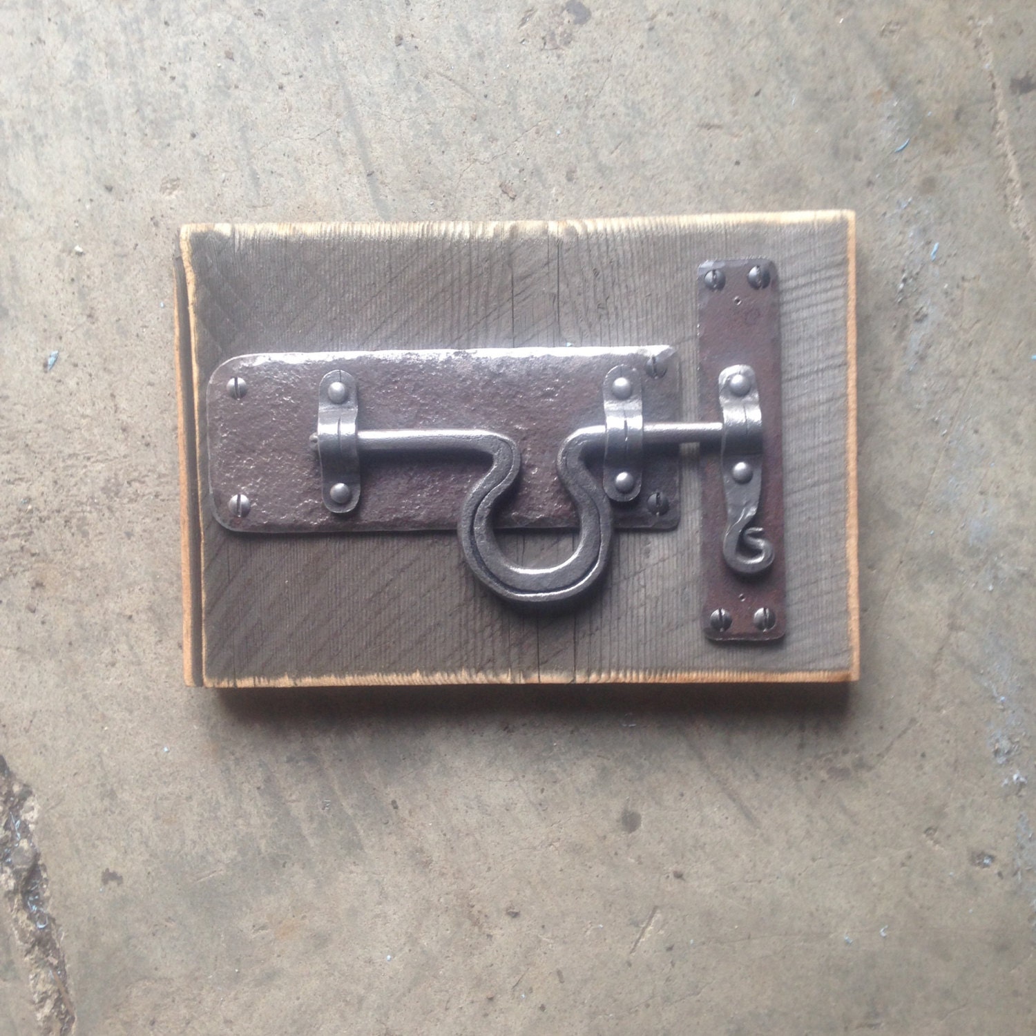 Hand Forged Door Latch From Horse Shoe - Etsy