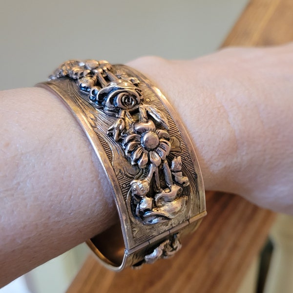 Repousse Bracelet - Etsy