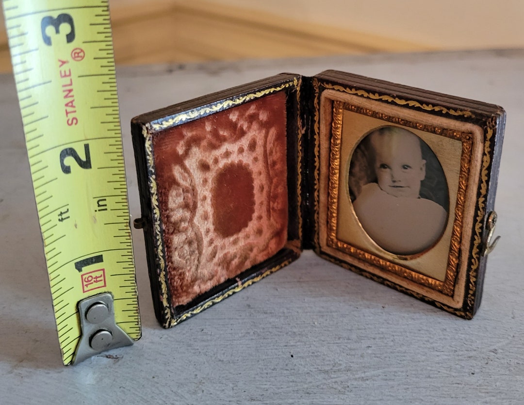 Antique Tintype, Baby, Mini Full Case - Etsy