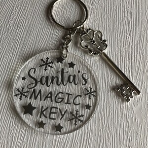 Santa’s Magic Key Christmas Eve Acrylic Keyring With Key | Magical Kids ...