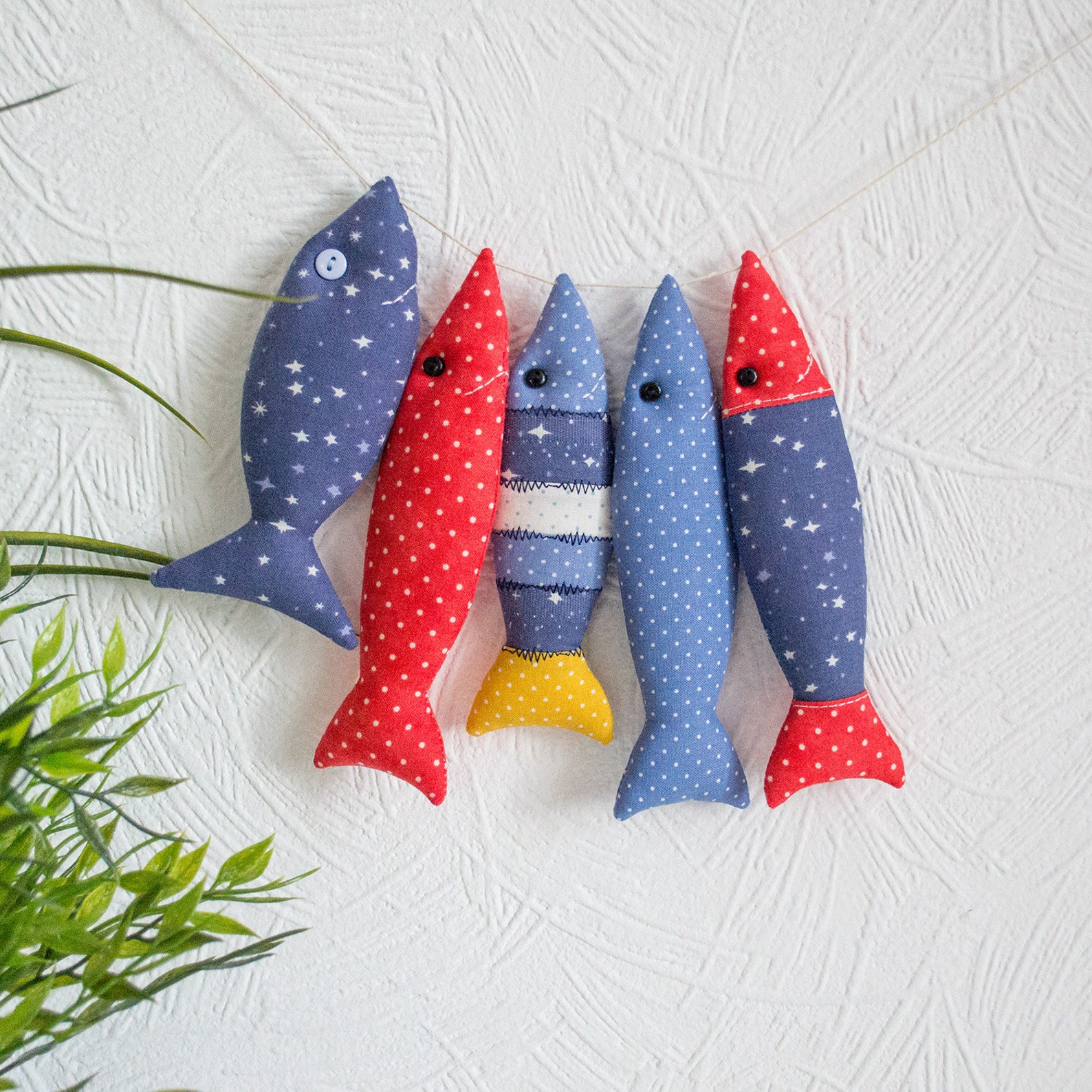 Fish garland Nautical decor Fish wall decor Blue fish Red fish | Etsy