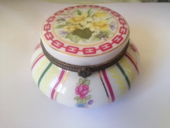 Very Rare Limoges Trinket Box Vintage Old Yellow Narc… - Gem