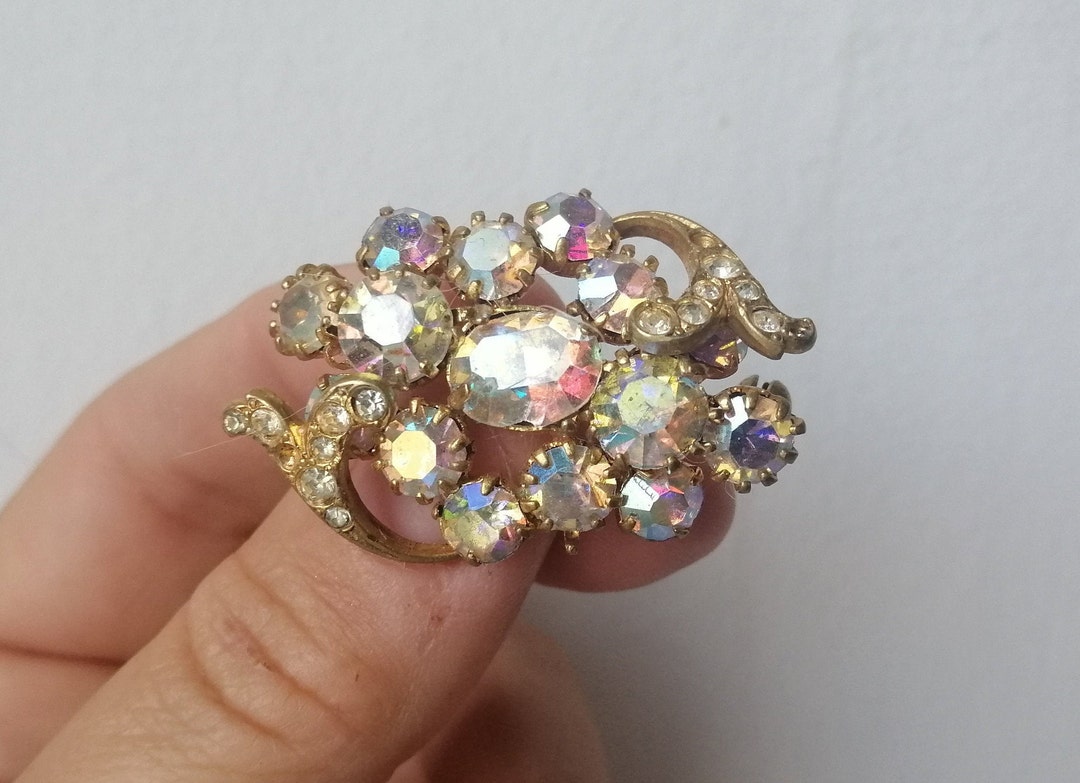 Interesting Vintage Brooch - Etsy