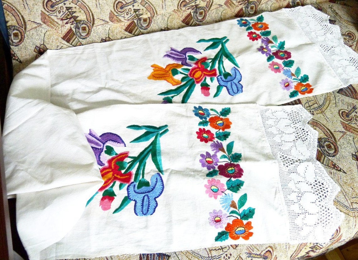 UNIQUE Ukrainian Embroidered Antique Rushnik Embroidered Long - Etsy