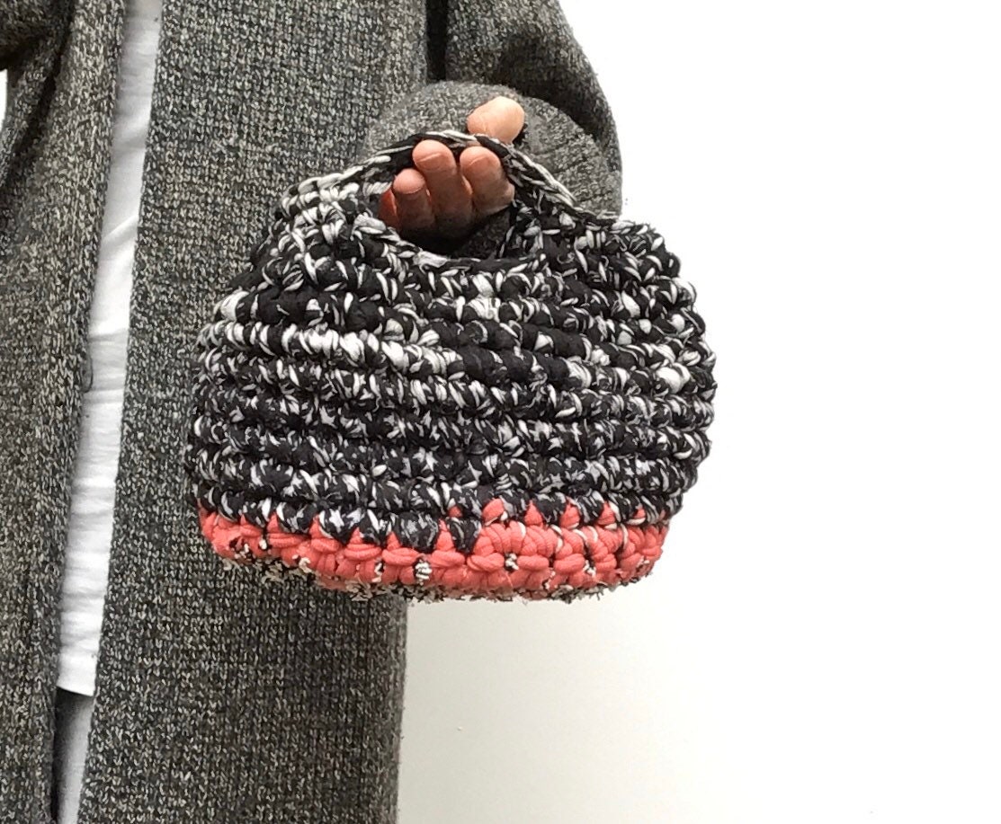 XS Handmade Crocheted Women's Bag of Strips Recycled Fabric and Cotton ...