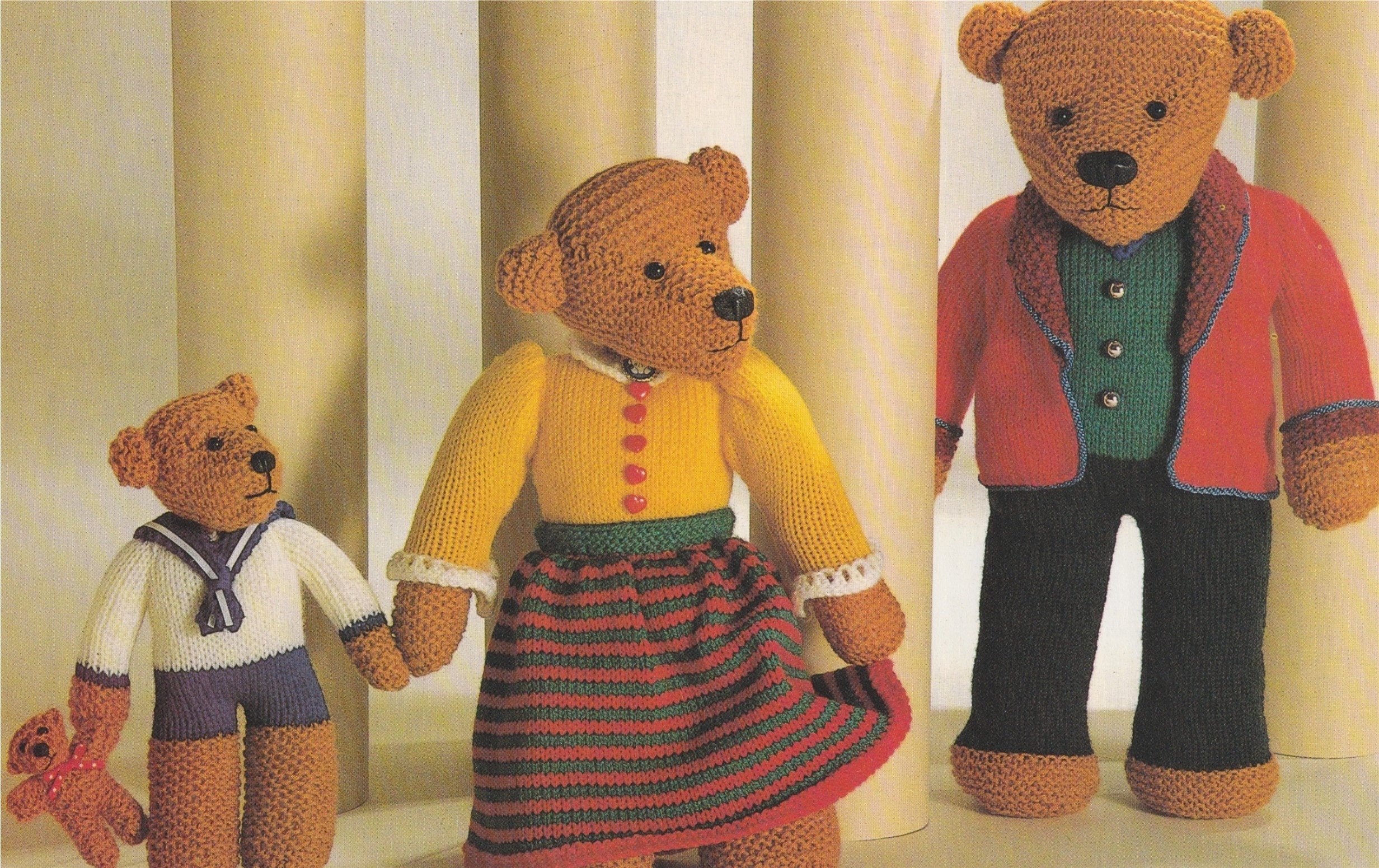 The Three Bears Family Toy Knitting Pattern PDF Teddy Bears - Etsy UK