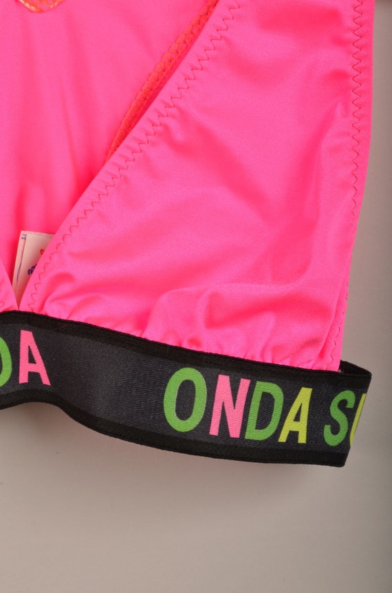 Lycro neon pink bikini top, vintage bikini top, vinta… - Gem