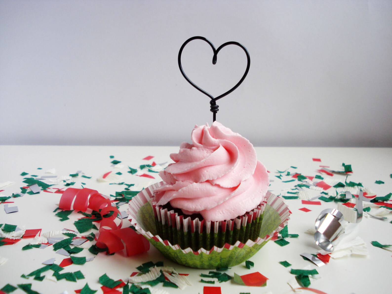 Heart cake topper Mini cupcake decor Wedding party table | Etsy