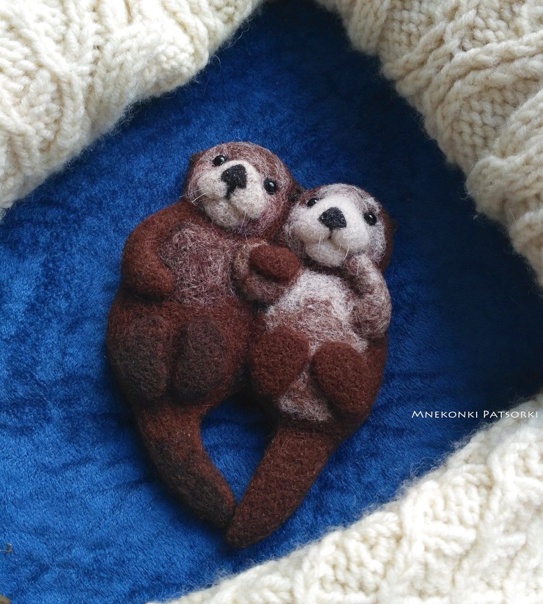 Sea Otters Holding Hands Felted Brooch Felt Animal Needle Felting ...
