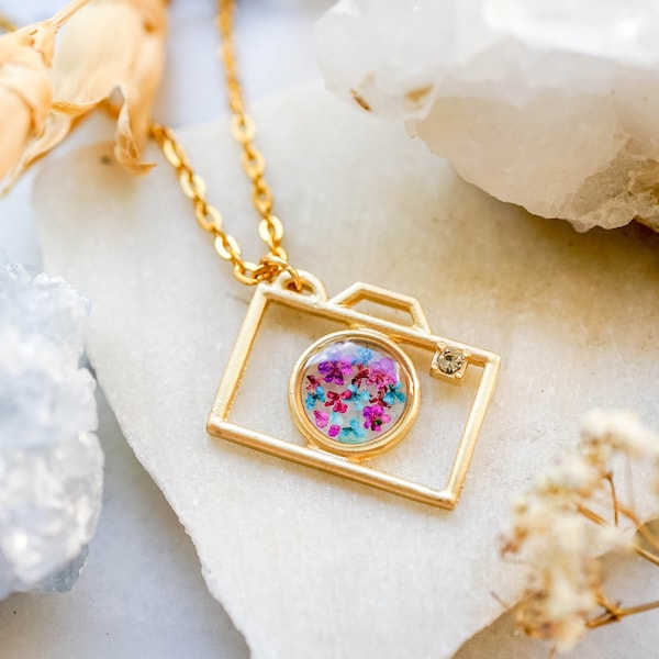 Camera Necklace - Etsy
