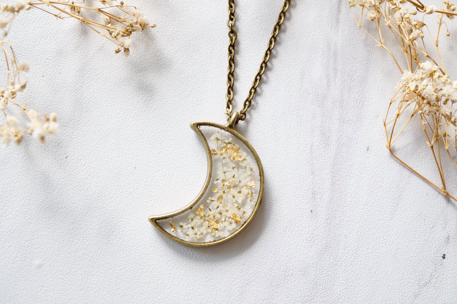 Real Pressed Flower and Resin Celestial Moon Necklace in White - Etsy