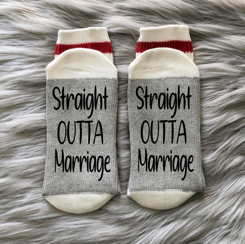 Divorced Est. 2021 Divorce Socks Divorce Gift Break up - Etsy