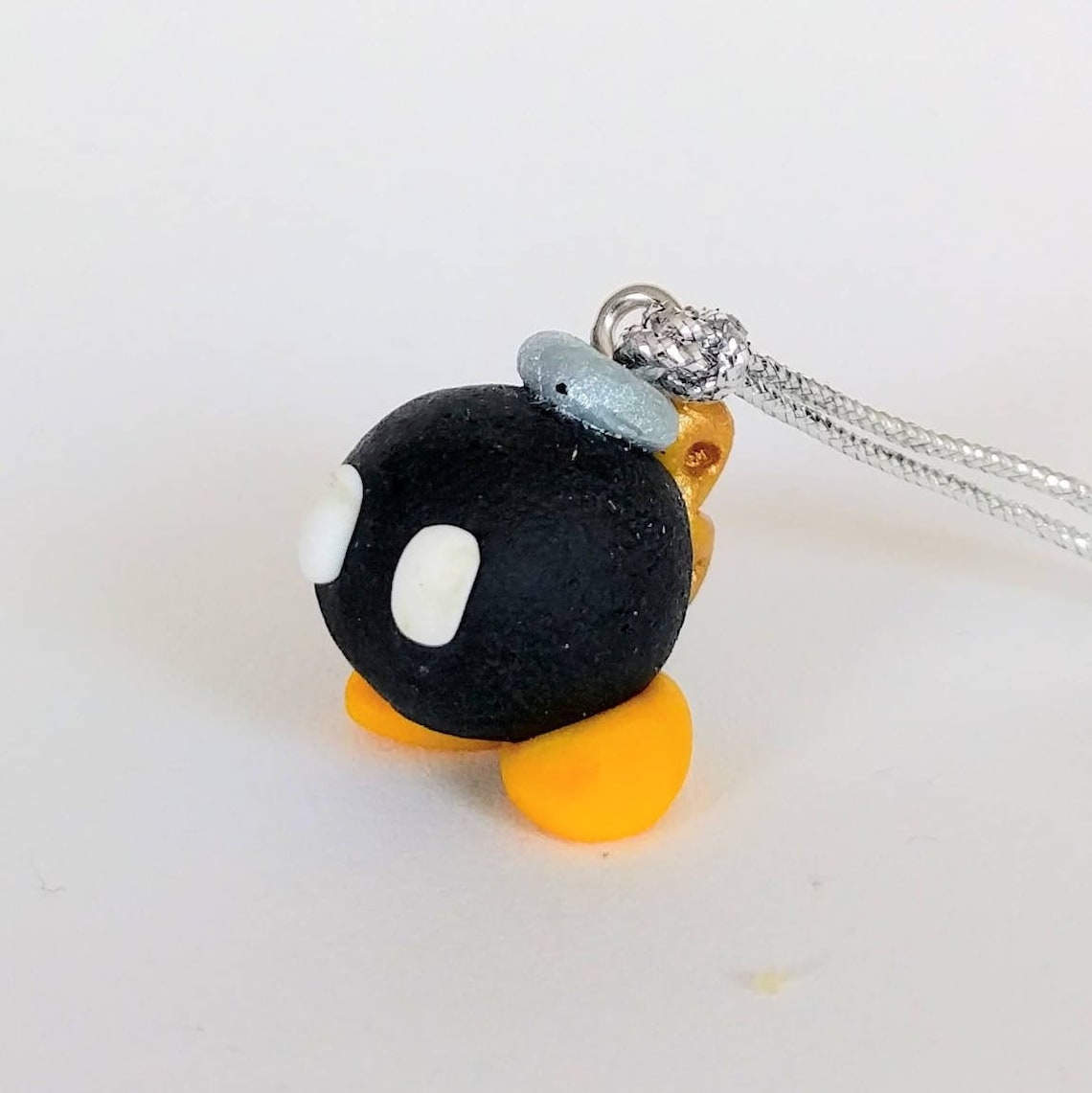 Bob-omb Battlefield Charm - Black or Pink! - Keychain - Super Mario 64 ...