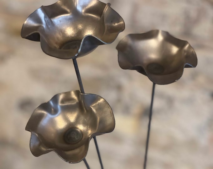 Set of Seven Spring Bloom Metal Flower Garden Stakes, Yard Decoration ...