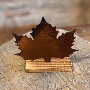 Maple Leaf Fall Leaves Rusted Metal Handmade Fall Decor Set of 2 - Etsy